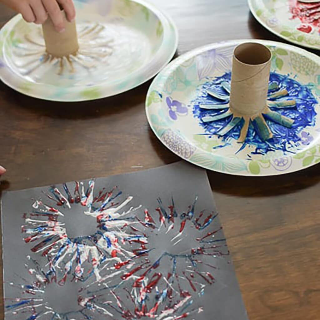 5 Easy Summer Crafts and Beach Box Painting Ideas - Brooke Nicole Larsen
