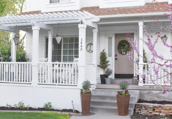 25 Best Tips for DIY Home Staging on a Budget - Brooke Nicole Larsen