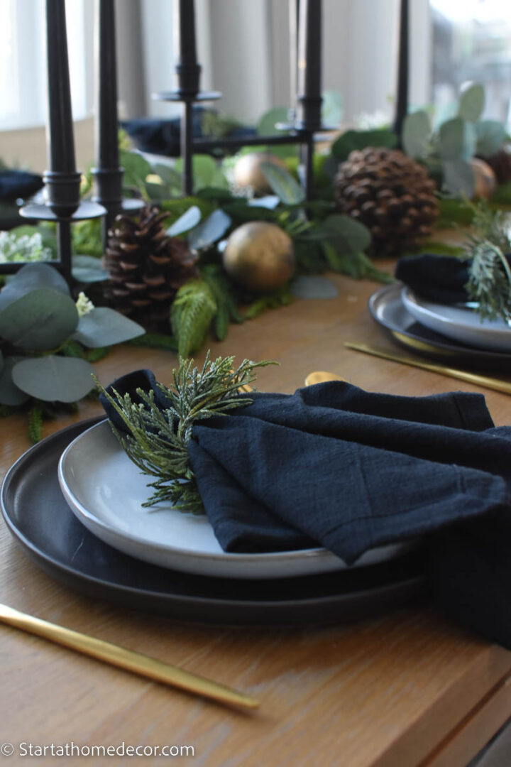 5 Steps to Create Neutral Christmas Decorations for Your Table - Brooke ...