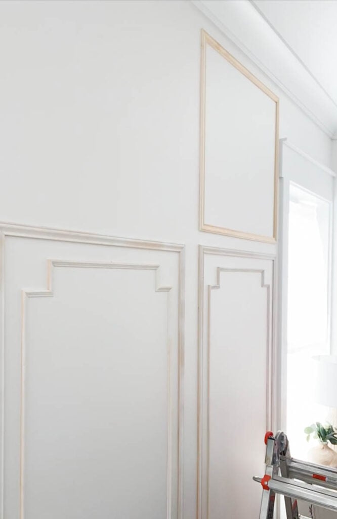 7 Steps to Create a DIY Picture Frame Molding Accent Wall - Brooke ...