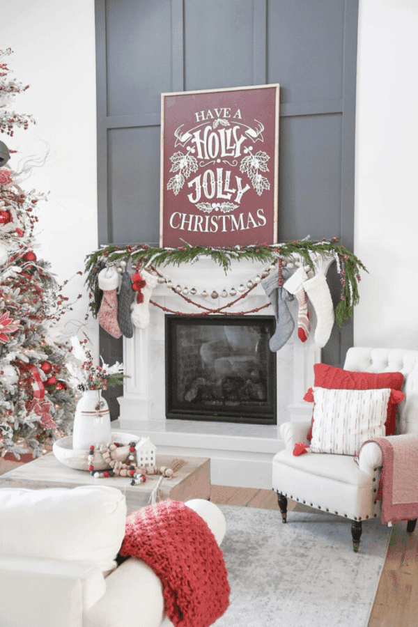 DIY Christmas Signs to Make Your Home Decor Festive - Brooke Nicole Larsen