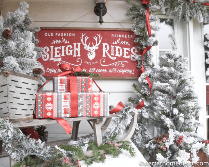 DIY Christmas Signs to Make Your Home Decor Festive - Brooke Nicole Larsen