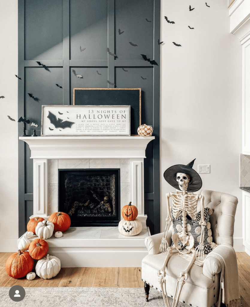 10 Stunning Halloween Bat Wall Decorations on Display - Brooke Nicole ...