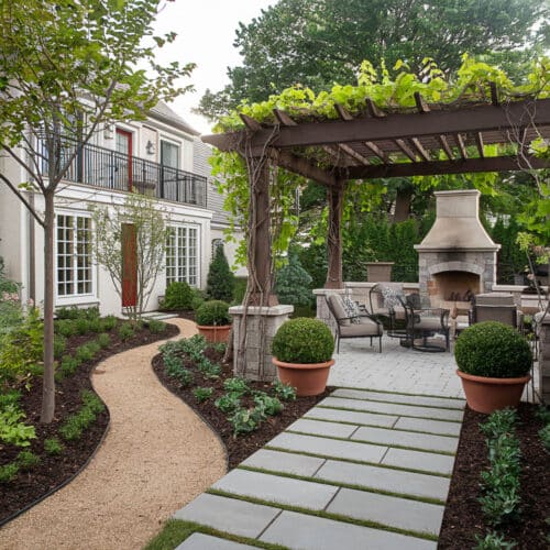 25 Inspiring Ways to Create a European Style Backyard - Brooke Nicole ...